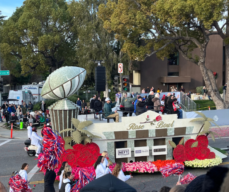 A Guide to the Rose Parade in Pasadena - LA Dreaming